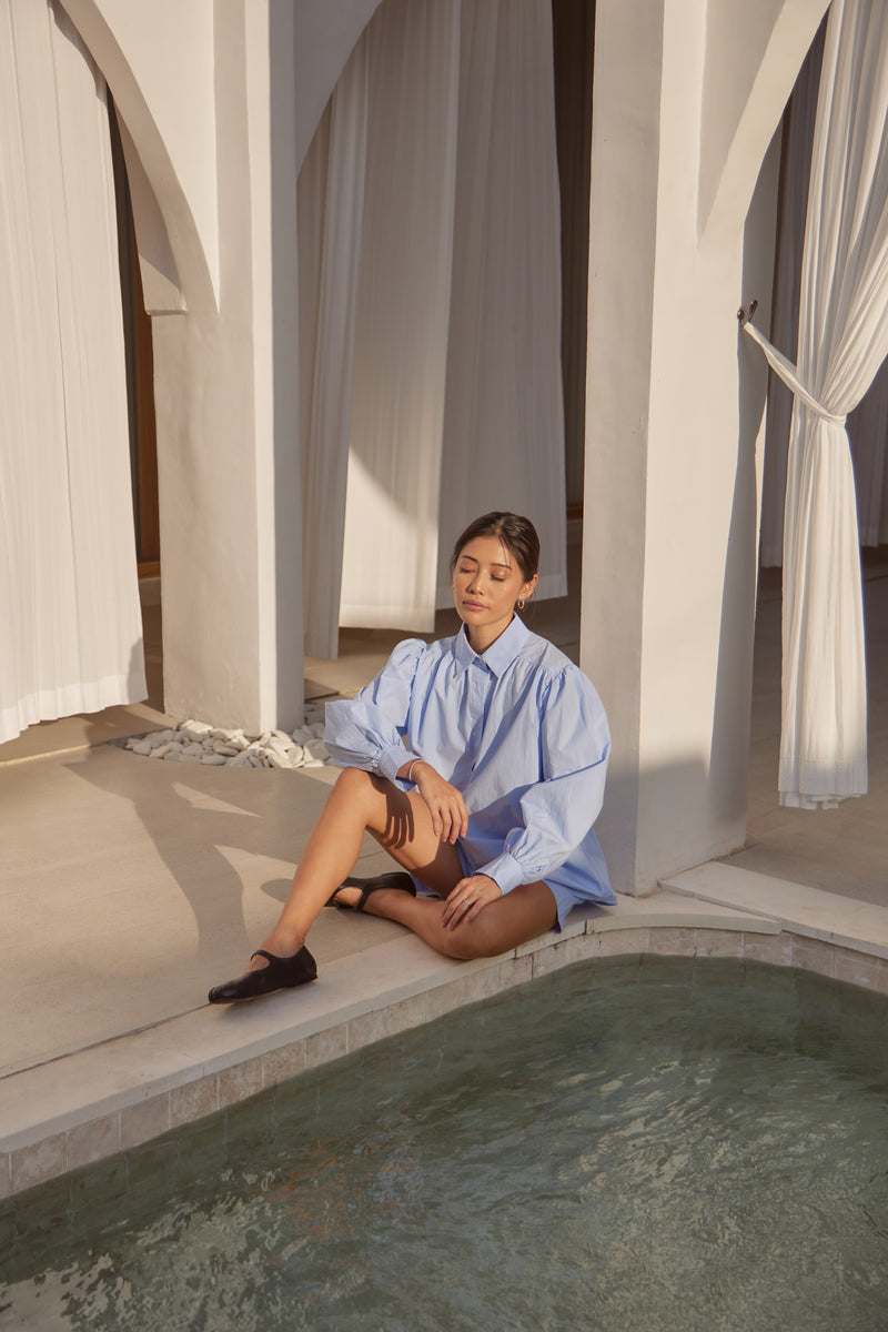 LIGHT in skyblue – Paradigm Shift Label